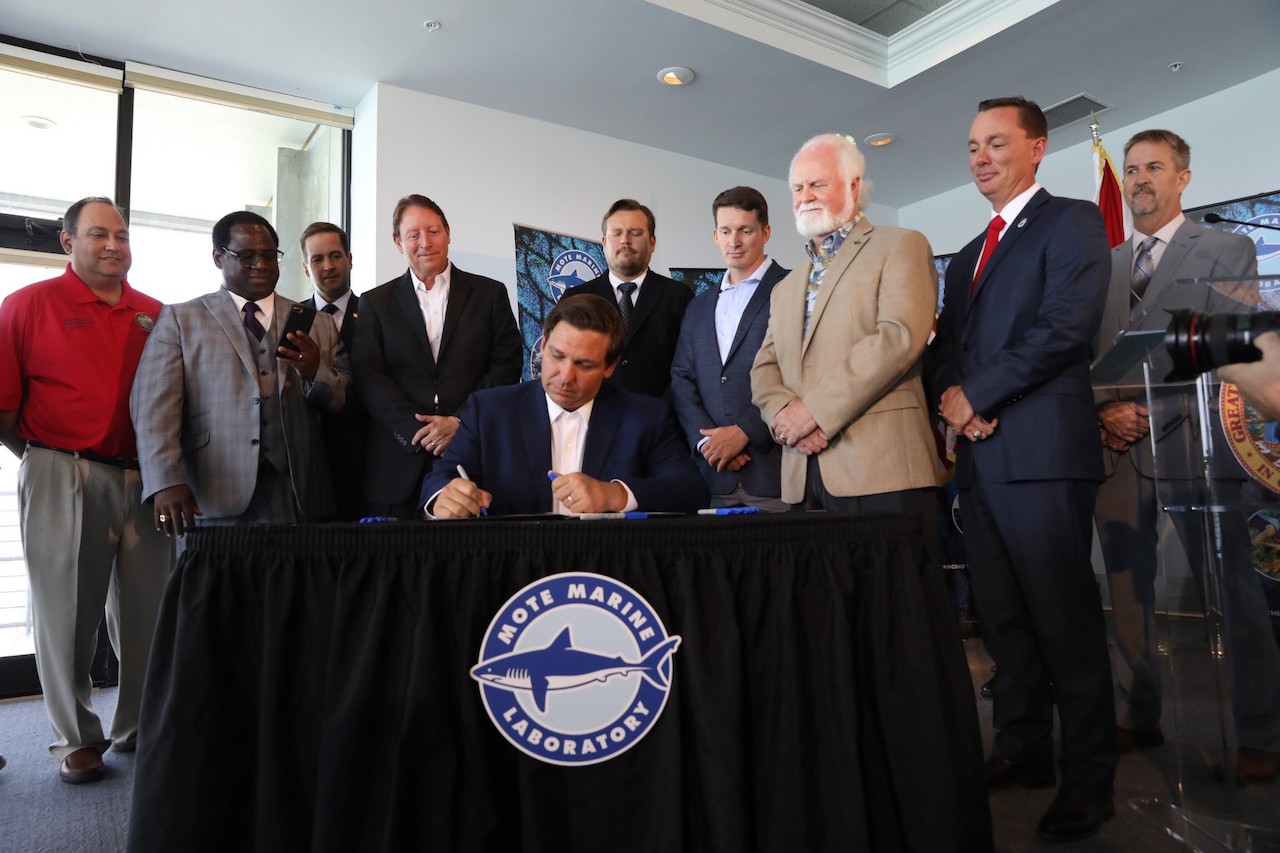 Governor Ron DeSantis Signs SB 1552 to Mitigate Harmful Effects of Red Tide